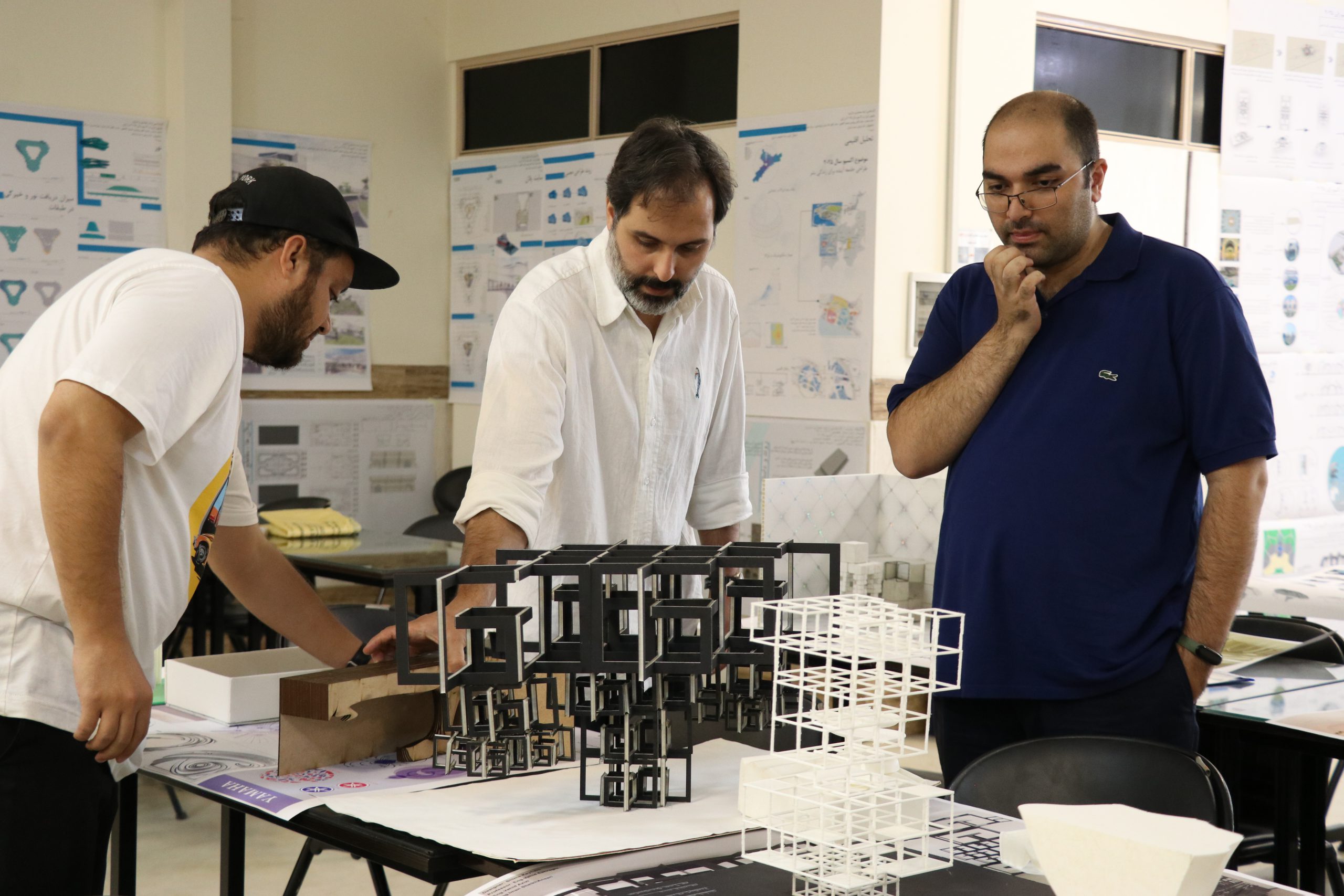 Home - Pars University of Architecture and Art - دانشگاه معماری و هنر پارس