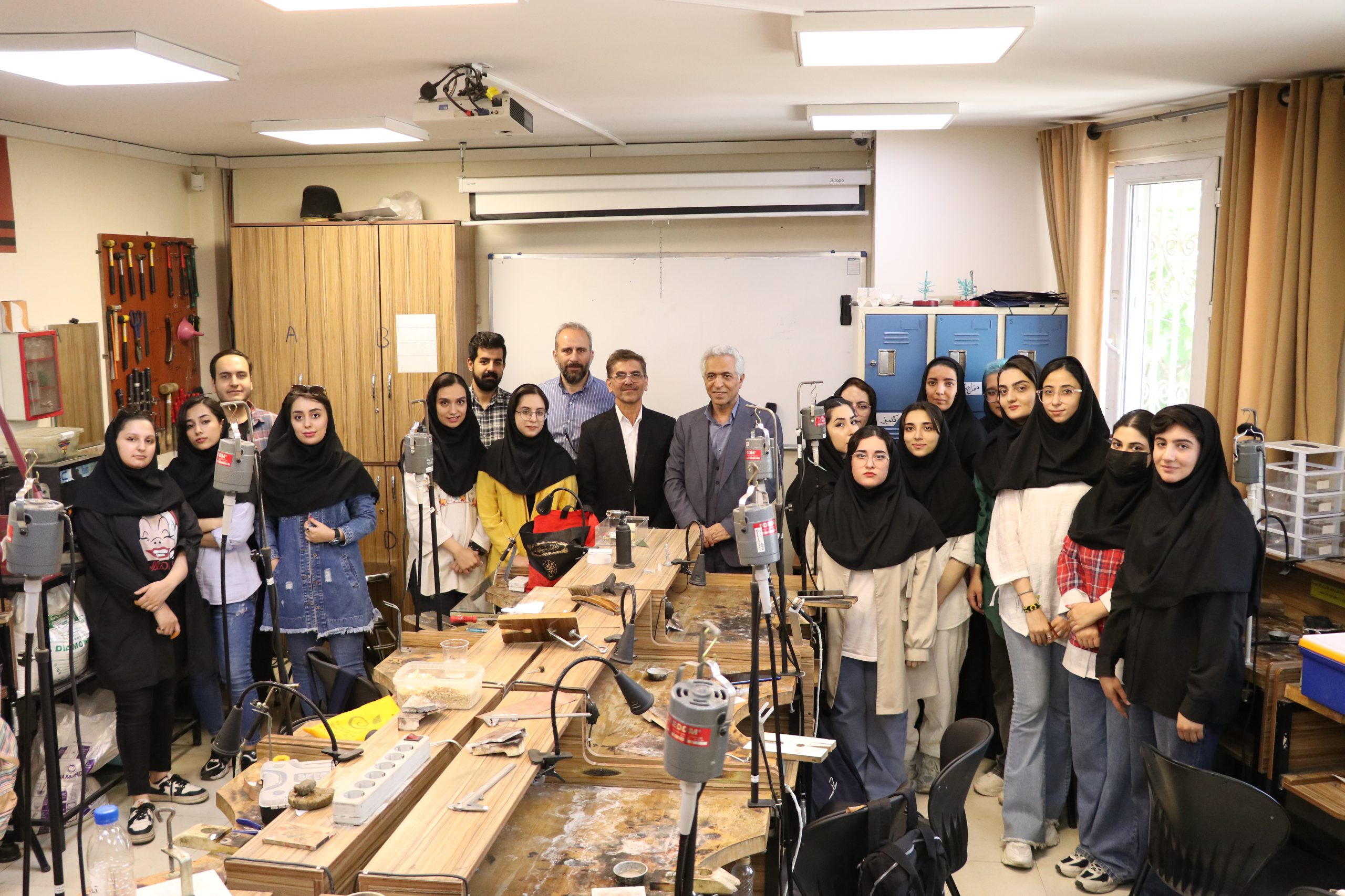 Home - Pars University of Architecture and Art - دانشگاه معماری و هنر پارس